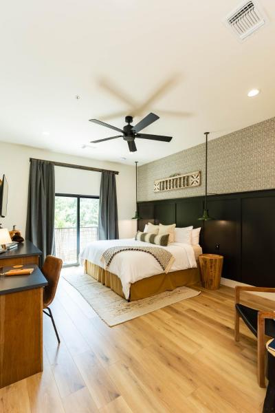 Homestead Suite At Gaines Ranch On The Square - Wimberley, TX