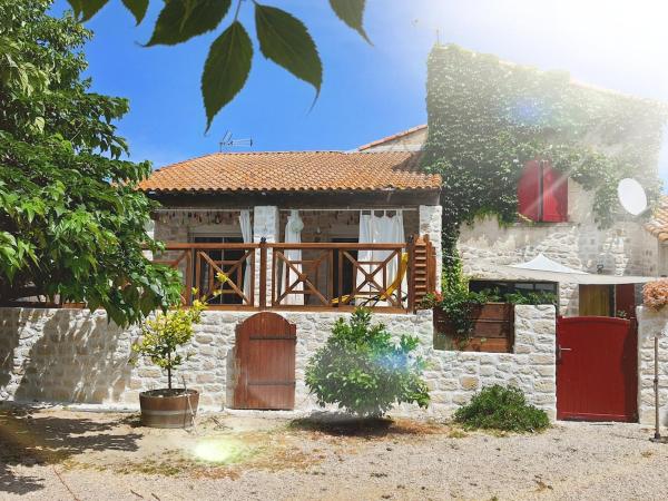 Villa Luciole - Chambres D'hôtes Conviviales En Provence - Les Baux-de-Provence