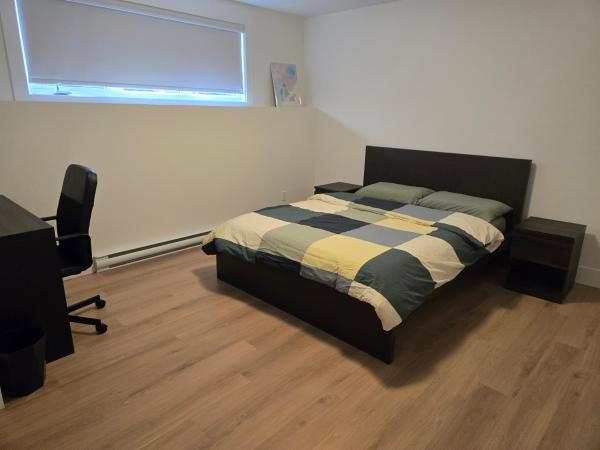Private Guest Suite Sleeps 4 - Moncton