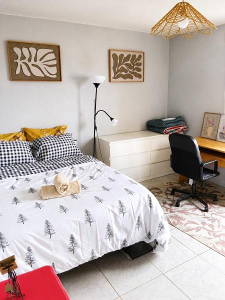 Chambre Cosy Et Lumineuse Aux Portes De Paris - Clichy