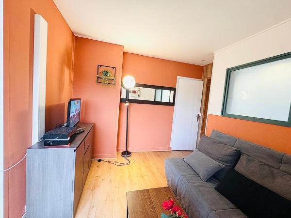 Ngoma Immobilier N71 Avec 1 Chambre Et 1 Salon Proche Gare - Melun
