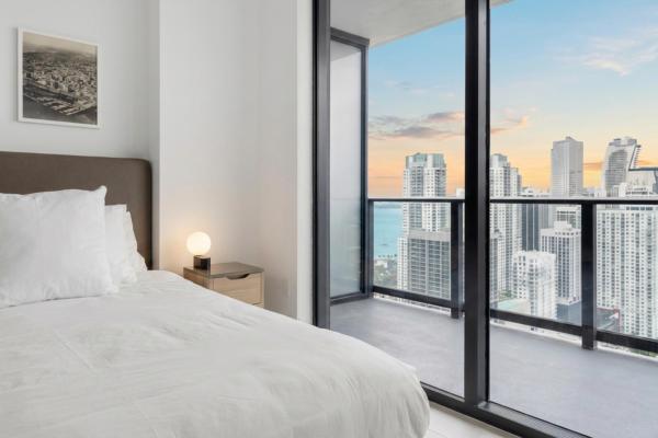 33rd Floor City Retreat With Balcony Views In Miami G3308 - Miami