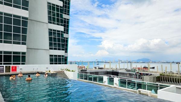 Maritime Seaview Suite By Ngn Homestay - Penang
