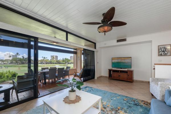 Spacious 2br Condo W Lanai Near Beach & Dining - Kaanapali Royal E101 - Lahaina, HI