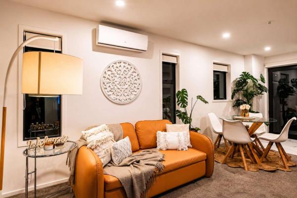 The Coolest Townhouse In Christchurch - Lyttelton