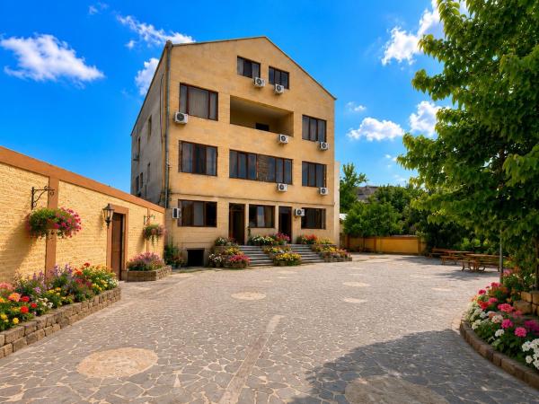 Vard & Garden Hotel - Jerewan
