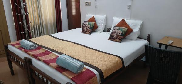 Valiyathayil Home Stay - Kochi, India