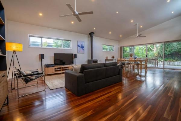Frankie's Place - Huskisson