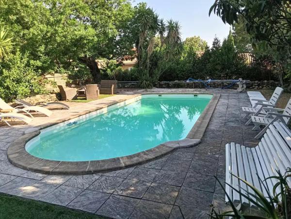 Appartement Saint-andré 35 M² Avec Piscine - Collioure