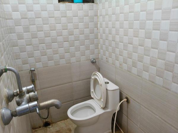 Hotel O S R International - India