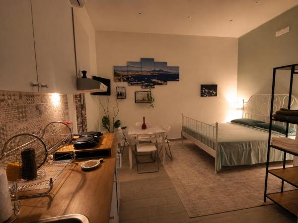 Mamahouse - Qualiano