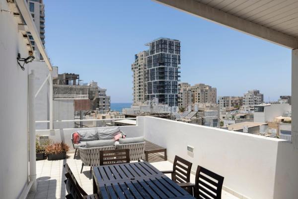 Ezra Hasofer Penthouse - Sea View Rooftop - Telavive