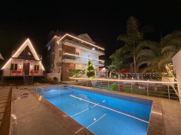 Leo Holidays White Palace - Yelagiri