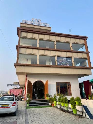 Pcr Continental - Dehradun