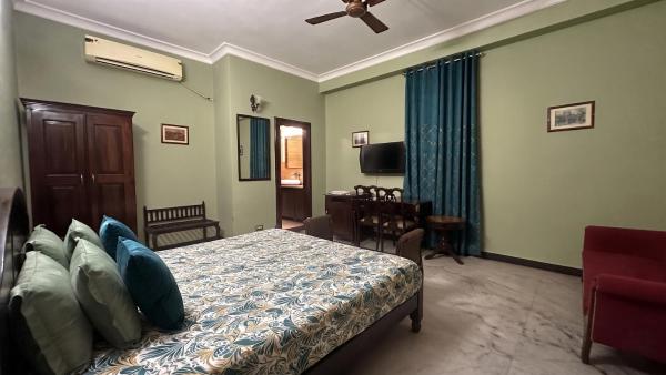 Fabhotel Haven Square - Punjab