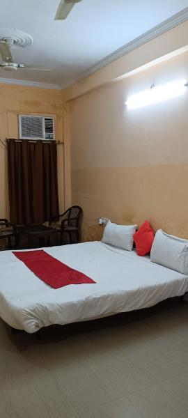 S&m Hotel - Lucknow