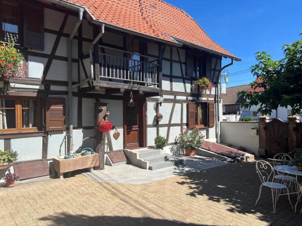 Maison Accueillante Dans Wingersheim-les-quatre-bans Avec Terrasse. - Brumath