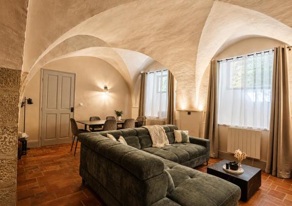 Coeur De Ville - Appartement 3 éToiles Voûté, Charme Et Cosy - Dole