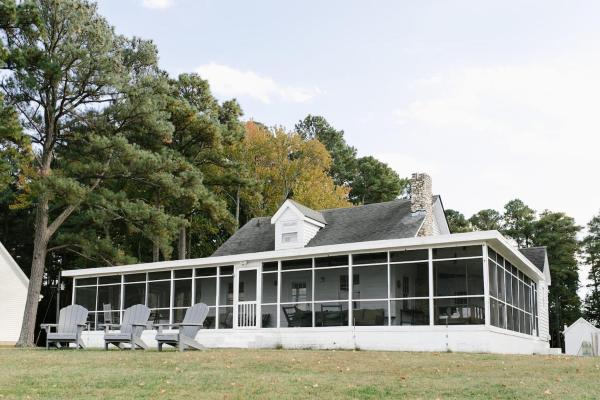 Rustic Waterfront Cabin, Firepit, Dock Access - Chesapeake Bay