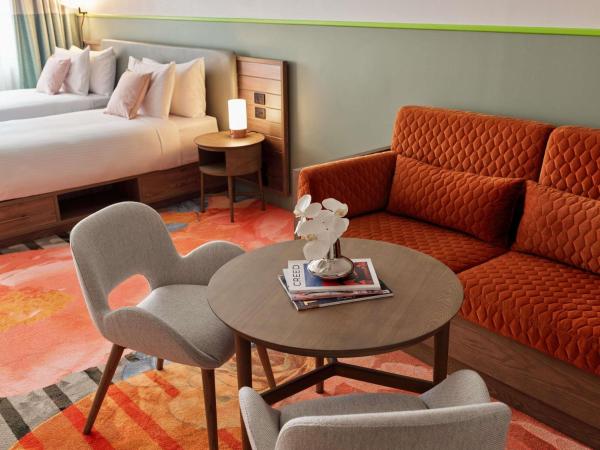 The Clarence Hotel Sydney - Lane Cove