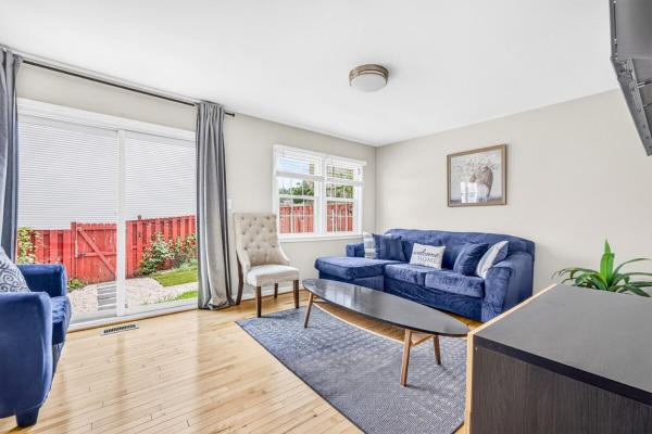 Spacious Townhome Near Dc & Quantico 4 Beds Family Friendly, Outlet Mall Shopping - Woodbridge, VA