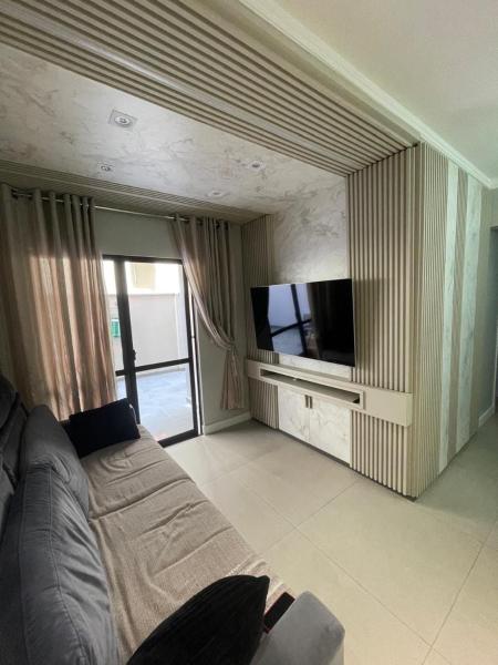Apartamento A 50 Metros Da Praia De Bombas - Bombinhas