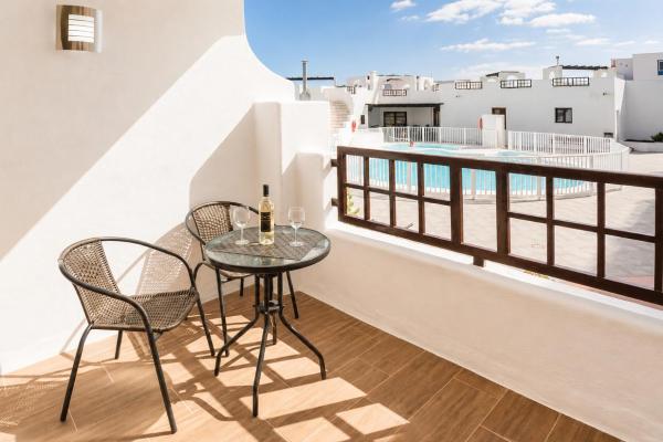 Apartamento Golden Teguise En Lanzarote, Planta Baja Frente A La Piscina Y Playa Cercana - Costa Teguise