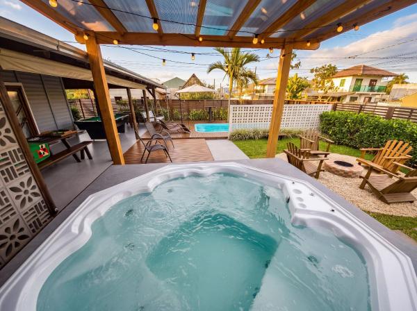 Refugio Com Piscina, Jacuzzi, Praça De Fogo - Varanda Incrível - Barra Velha