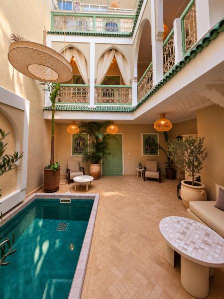Riad Privé Chic, Piscine Chauffée, Petit-déjeuners, Proche Jemaa El-fnaa - Marrakech