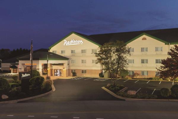 Radisson Hotel & Conference Center Rockford - Rockford, IL