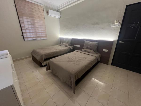 Azkaz Homestay - Perlis