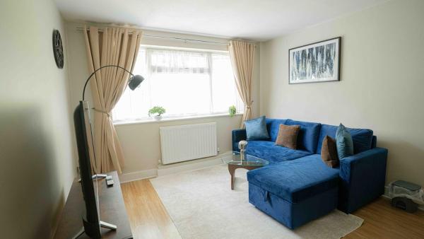 Modern, 2 Bed House In Hatfield, Free Parking, Town Centre, Large Garden - Saint Albans