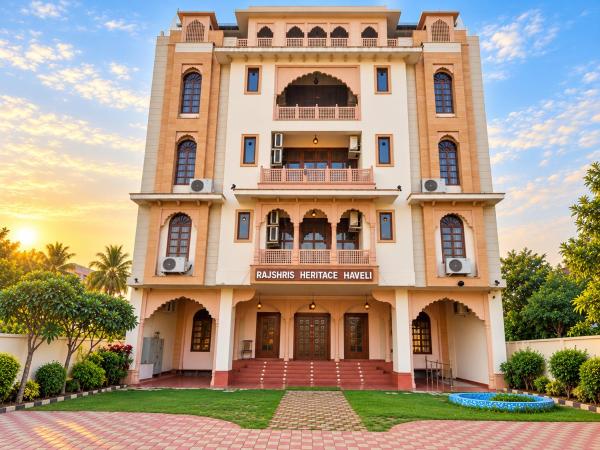 Hotel Rajshris A Heritage Palace - Jaipur