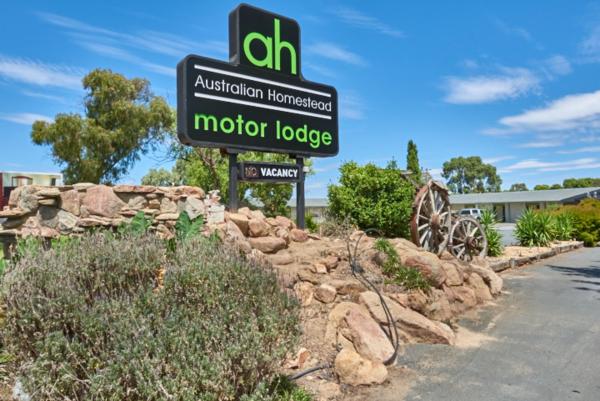 Australian Homestead Motor Lodge - Wagga Wagga