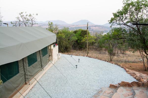 Oppiberg Glamping Tent With Mountain Views - Hartbeespoort