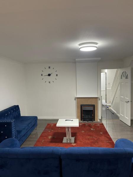 South East London 1-bed House Sleeps 2 Near Tube - Londen