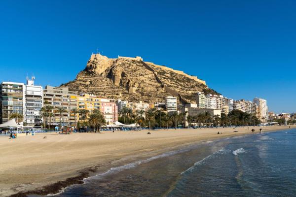  - Alicante