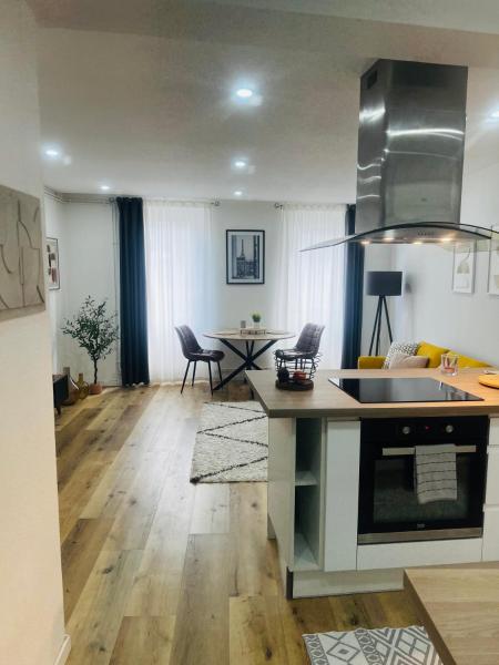 Appartement Cosy Et Lumineux Avec Parking Gratuit - Colmar