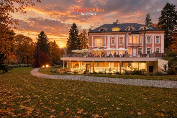 Wellness & Spa Hotel Villa Regenhart - Czechia