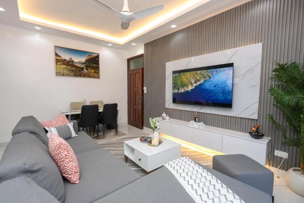 Cosy 2br Mombasa Cbd With Partial Ocean & City Views - 15 Mins To Airport - 肯亞