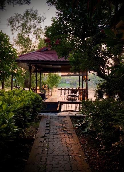 Ruanpanalee Resort - เรือนปณาลี รีสอร์ท - Ratchaburi