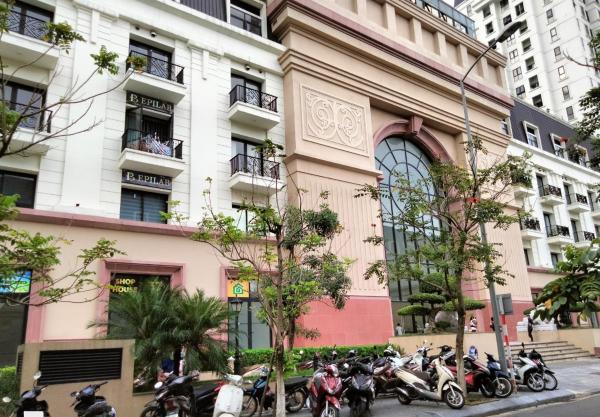 Happiest Homestay 2 - Manor Crown Huế - Căn Góc 3 Phòng Ngủ View Hồ Bơi Mái Che, Máy Giặt Sấy, Bếp ĐIện Và Lò Vi Sóng - Hue