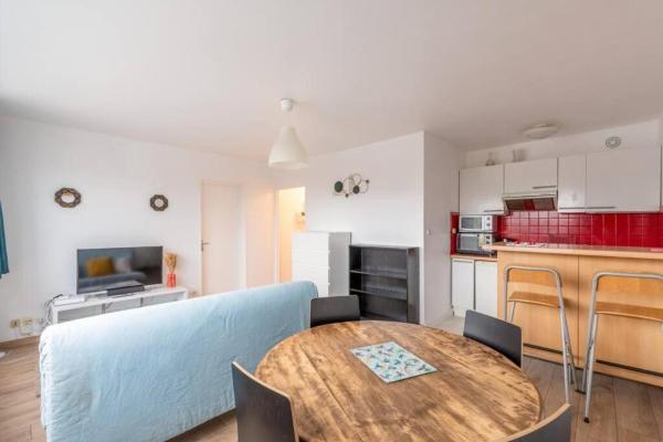 Appartement Lille Centre Avec Ascenseur Wifi Et Vue Sur La Ville - Lomme