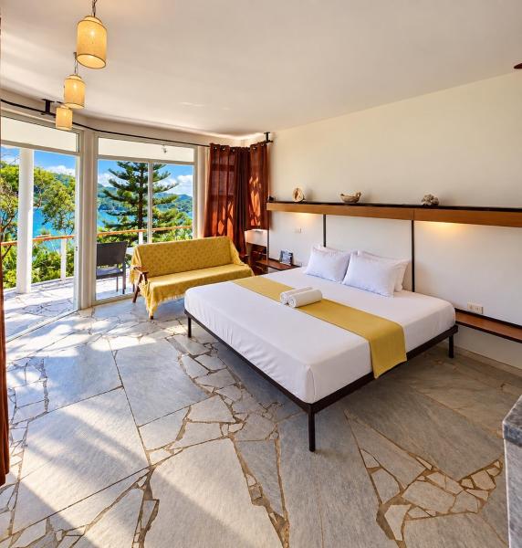 Lonos Circle Ocean View Room - Romblon