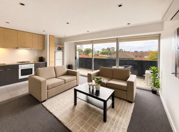 Couples Getaway With Free Wifi & Parking - St Kilda