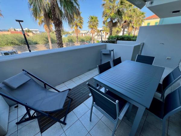 Palm Grove House Con Terrazzo E Box Privato - Loano