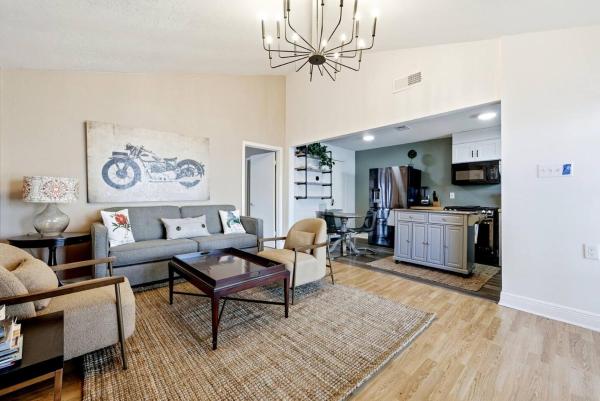 Rodeo Museum Med Center Uh 1 Br/1bath/1 Carport - Houston