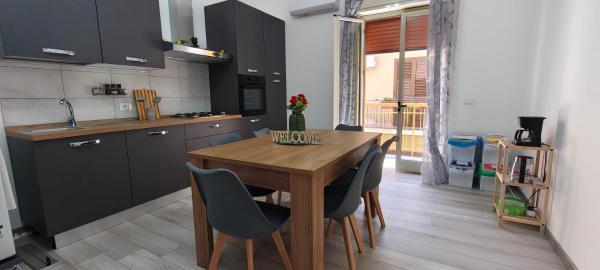 Laura's Bright Home - Cinisi