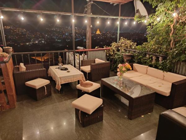 Terrace Mtatsminda - Tbilisi