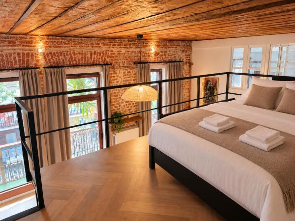 Atrium Old Town Apartment - Nitra